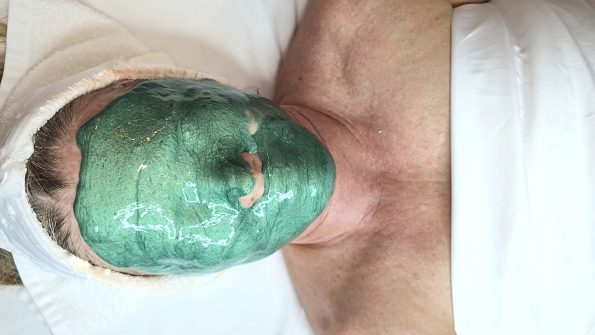 What Is a Jelly Mask? Complete Guide to Facial Treatments